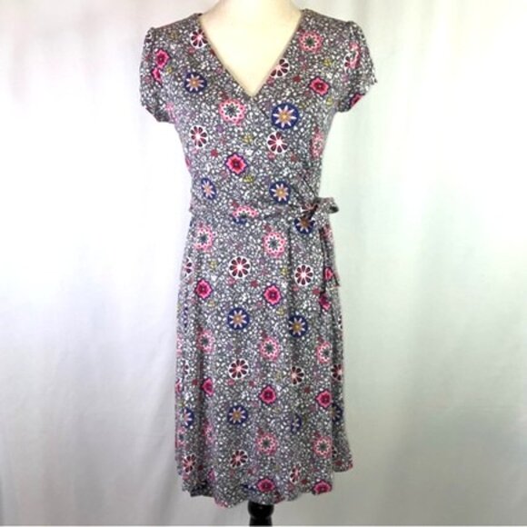 Boden | Dresses | Boden Floral Mini Wrap Dress Size 6 Lavender Pewter ...